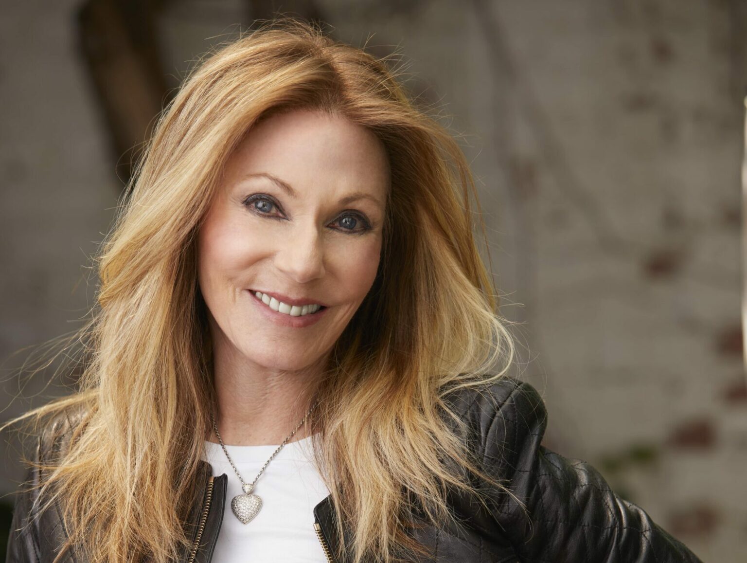 About | Ruby Renee Wigs